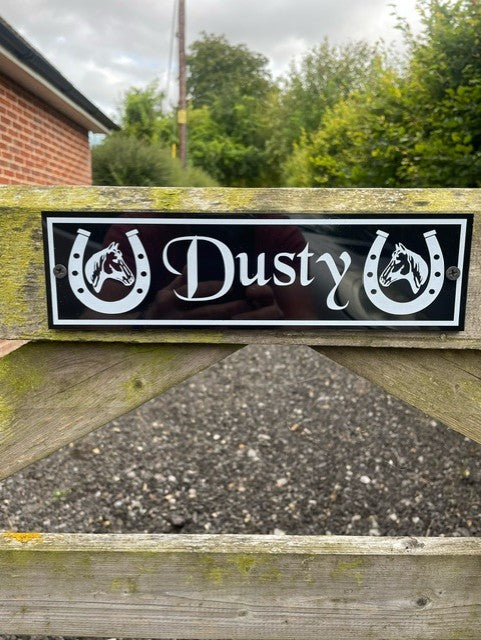 Horse Stable Door Sign Acrylic – Lazy Dave Designs